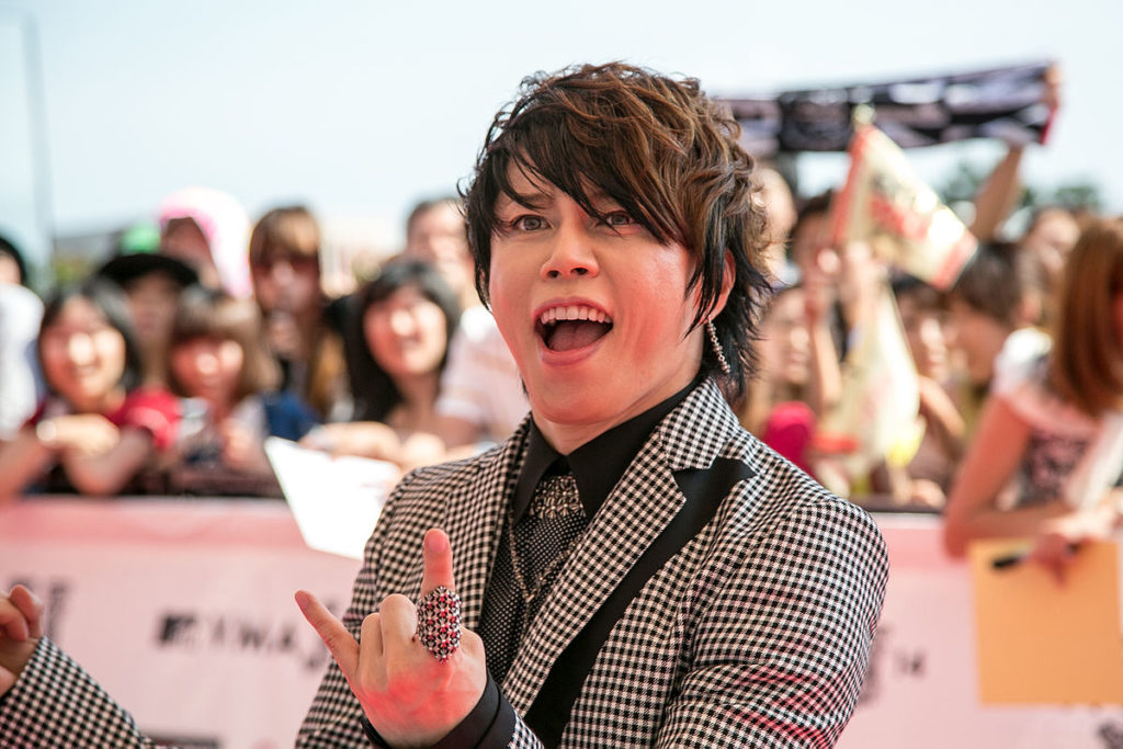 Penyanyi T.M.Revolution Mengumumkan Pernikahan | GwiGwi